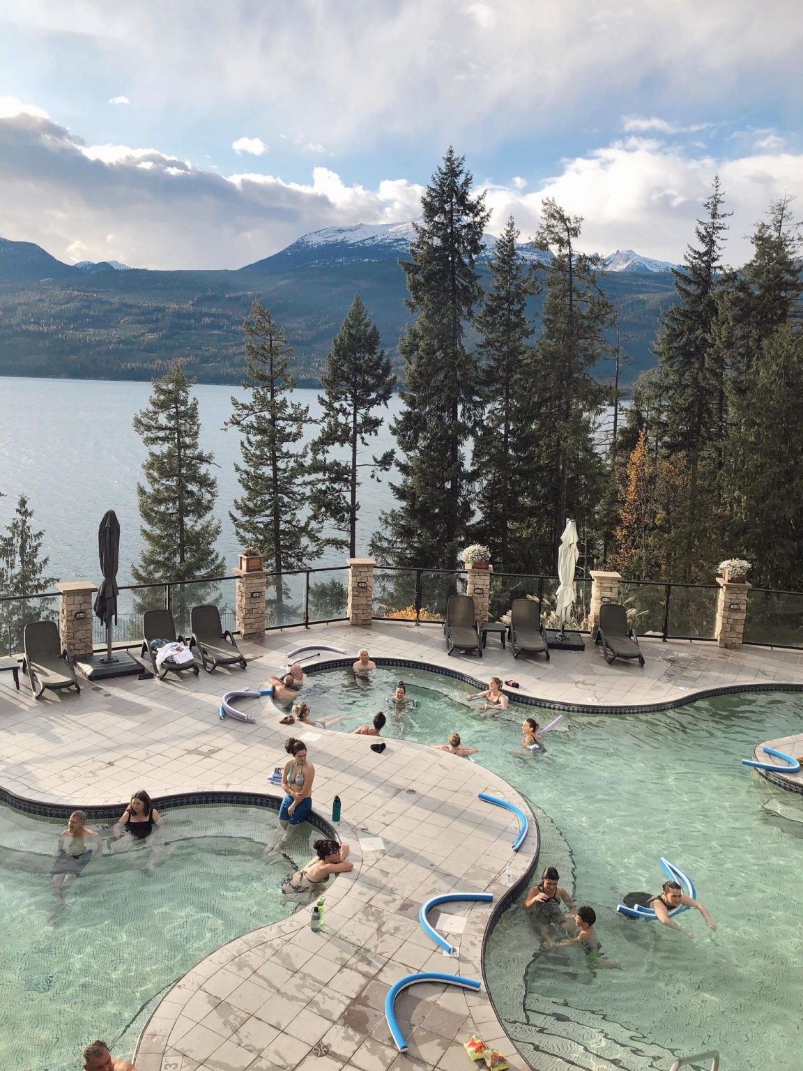 Must Visit Hot Springs in BC - StuffwithSvet by Jenna Swetlikoff